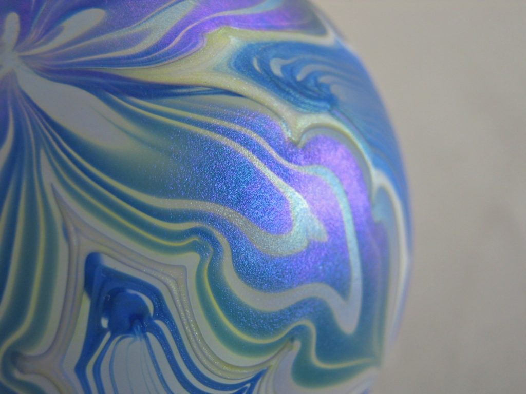 Vandermark Pulled Feather Iridescent Art Glass Paperweight – Carnival Glass