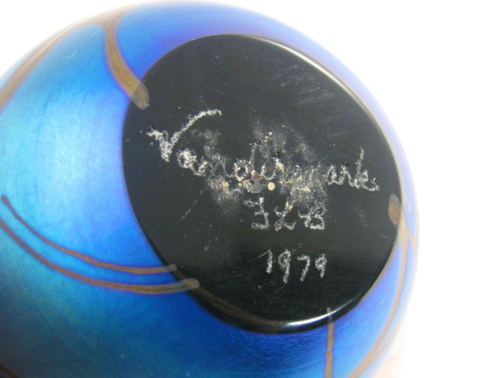 Vandermark Favrile Floral Art Glass Paperweight – Carnival Glass