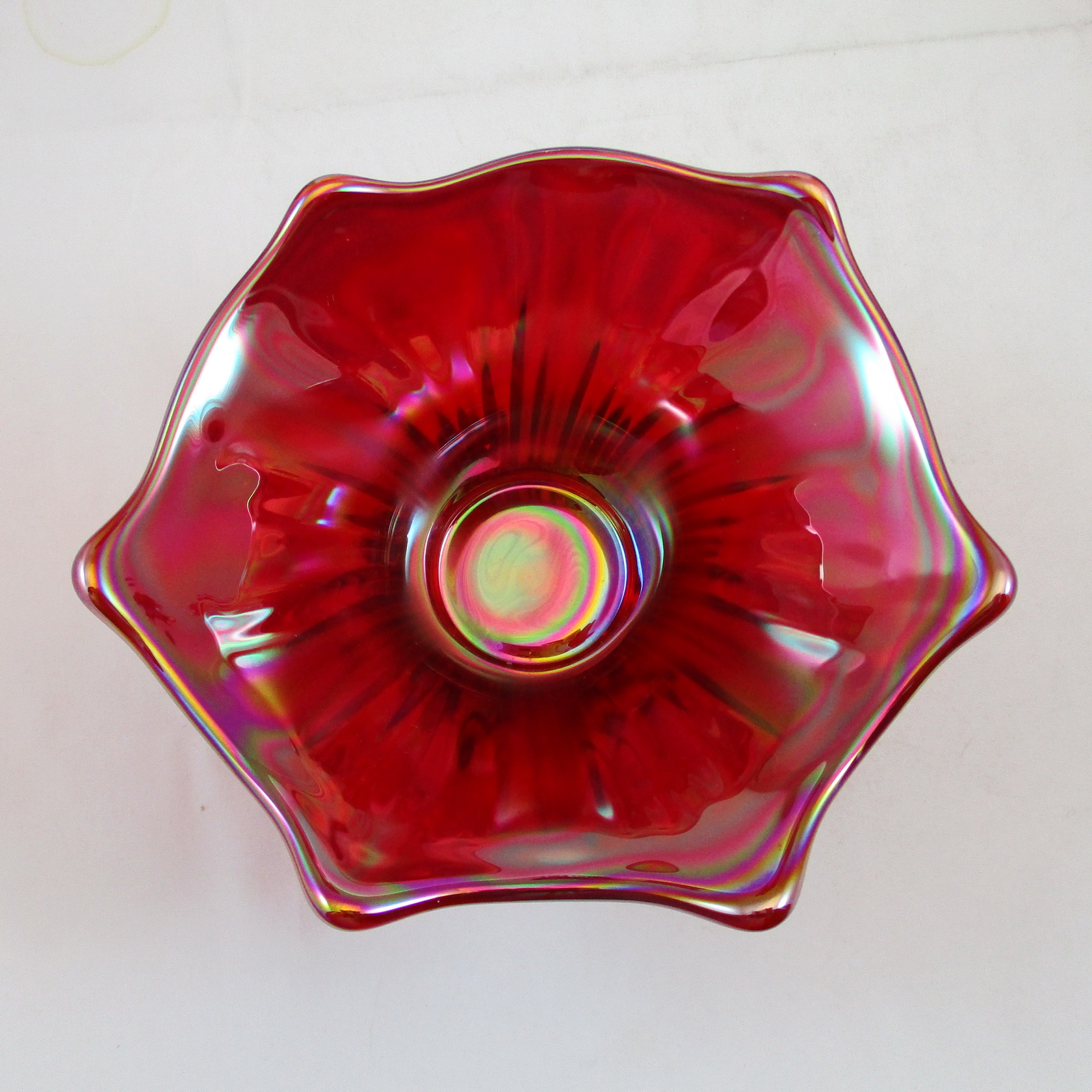 Mosser Red Fine Rib Carnival Glass Flared Squatty Vase #4 – Carnival Glass