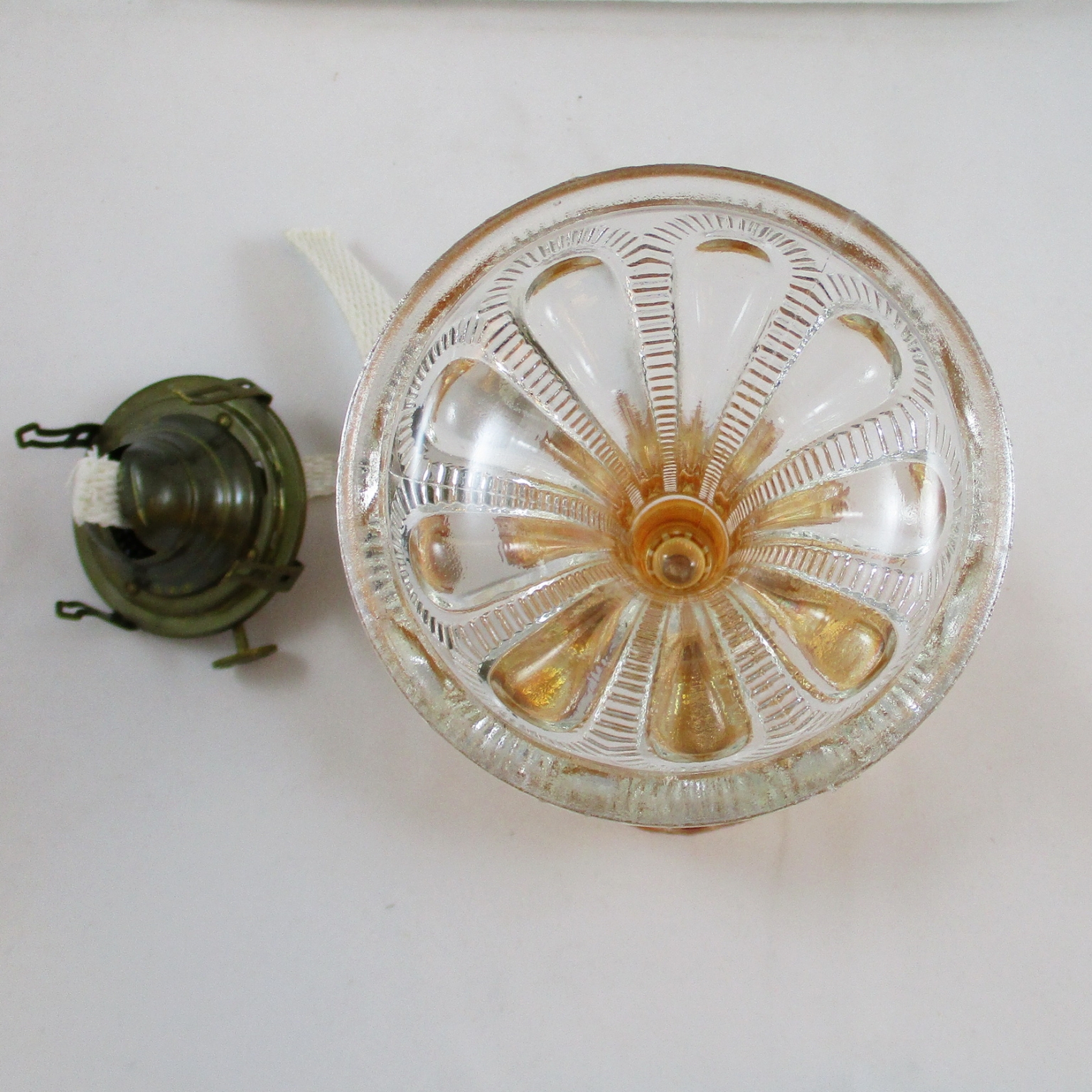 Antique Imperial Marigold Zipper Loop #201 1/2 Carnival Glass Stand ...