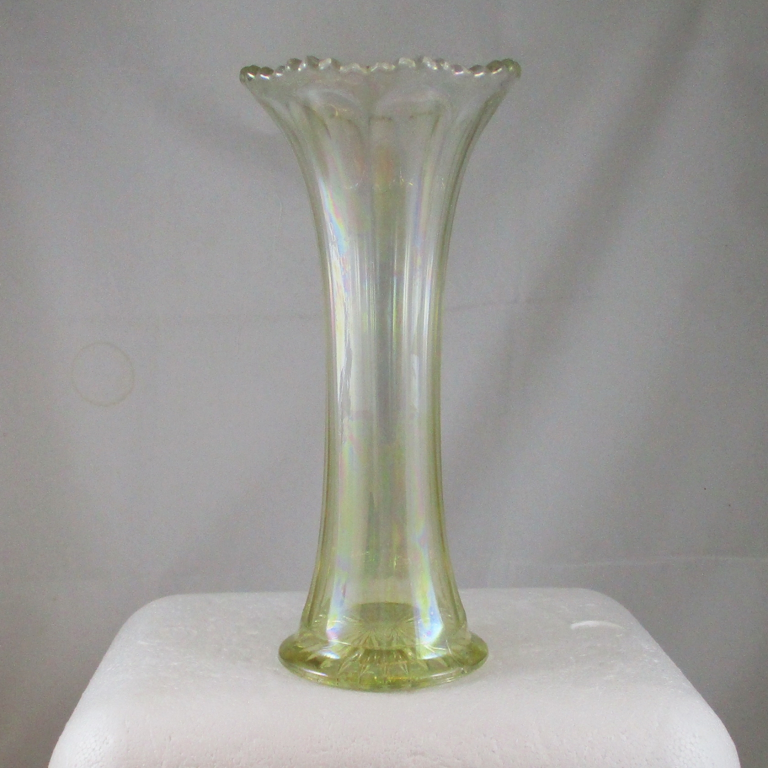 Antique Imperial Clambroth Colonial Carnival Glass Vase – Carnival Glass