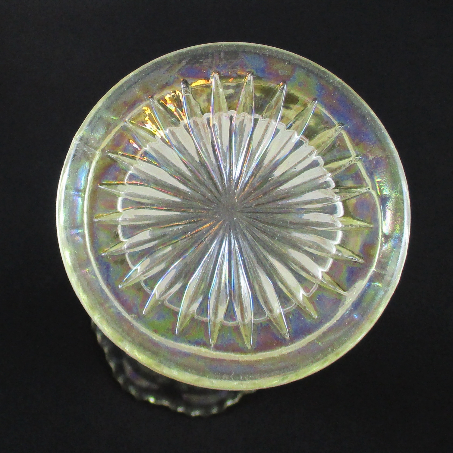 Antique Imperial Clambroth Colonial Carnival Glass Vase – Carnival Glass