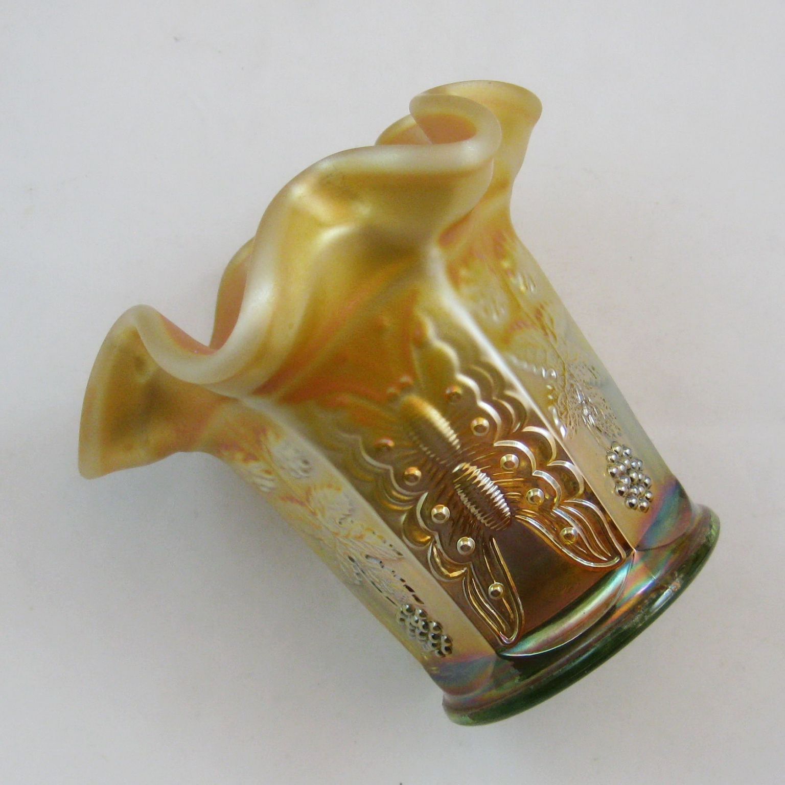 Levay Fenton Aqua Opal Butterfly & Berry Carnival Glass 6-Ruffle Hat ...