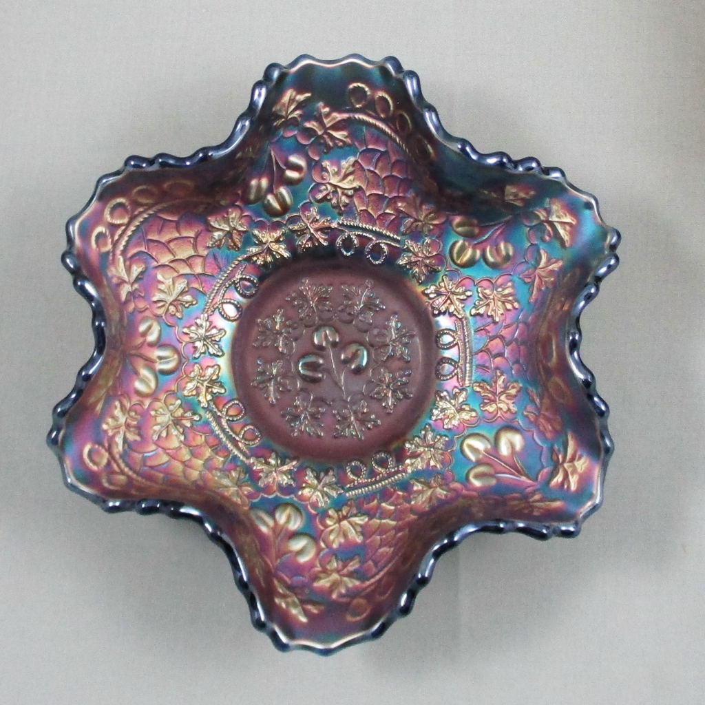 Antique Fenton Blue Cherry Chain Carnival Glass Sauce Bowl – Carnival Glass