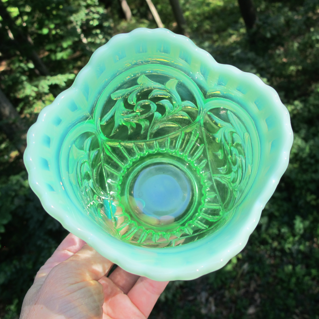 Antique Dugan Circle Scroll Green Opalescent Glass Spooner – Carnival Glass